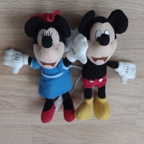 Disney | Toys | Disney Mickey And Minnie Mouse Plush Toy Set Red Blue ...